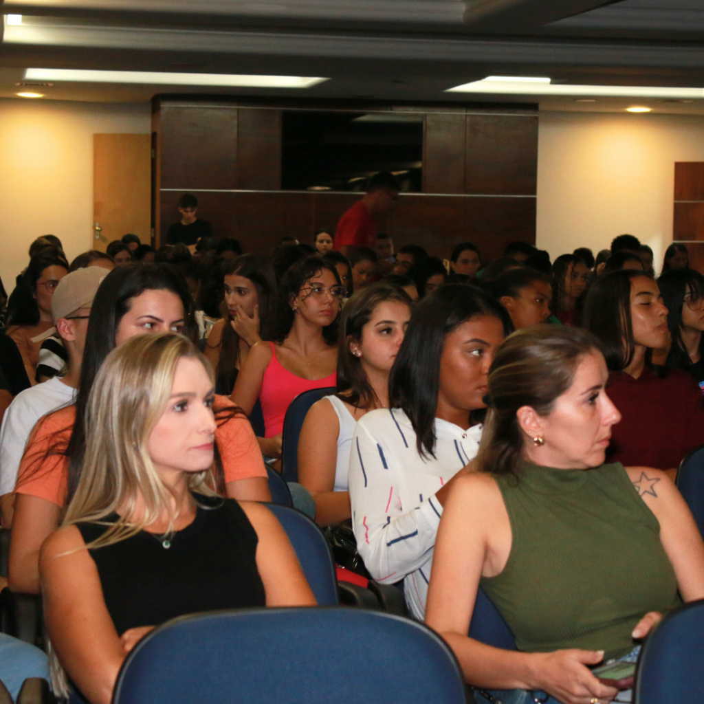 UNIFOR-MG REALIZA ENCONTRO COM CALOUROS 2024 - UNIFOR-MG