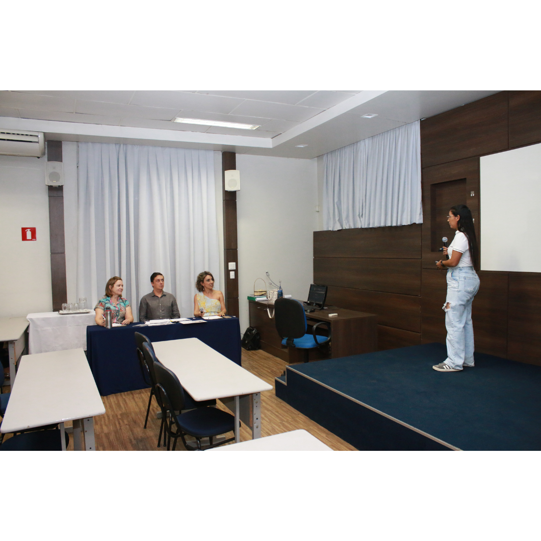 XX MIPE CONTA COM APRESENTAÇÃO DE TRABALHOS E MESA-REDONDA - UNIFOR-MG